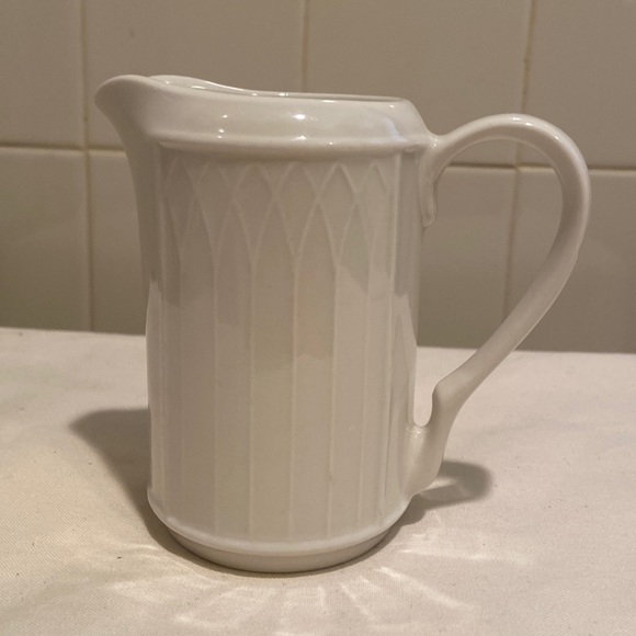 Gothic USA | Accents | Little Vintage Gothic Usa Ivory Creamer Pitcher ...